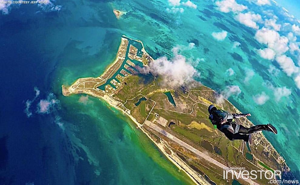 Grand Bahama hosts skydiving event | The Bahamas Investor